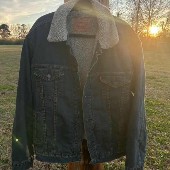 Levi's | Jackets & Coats | Levis Mens Sherpa Lined Denim Jacket | Poshmark